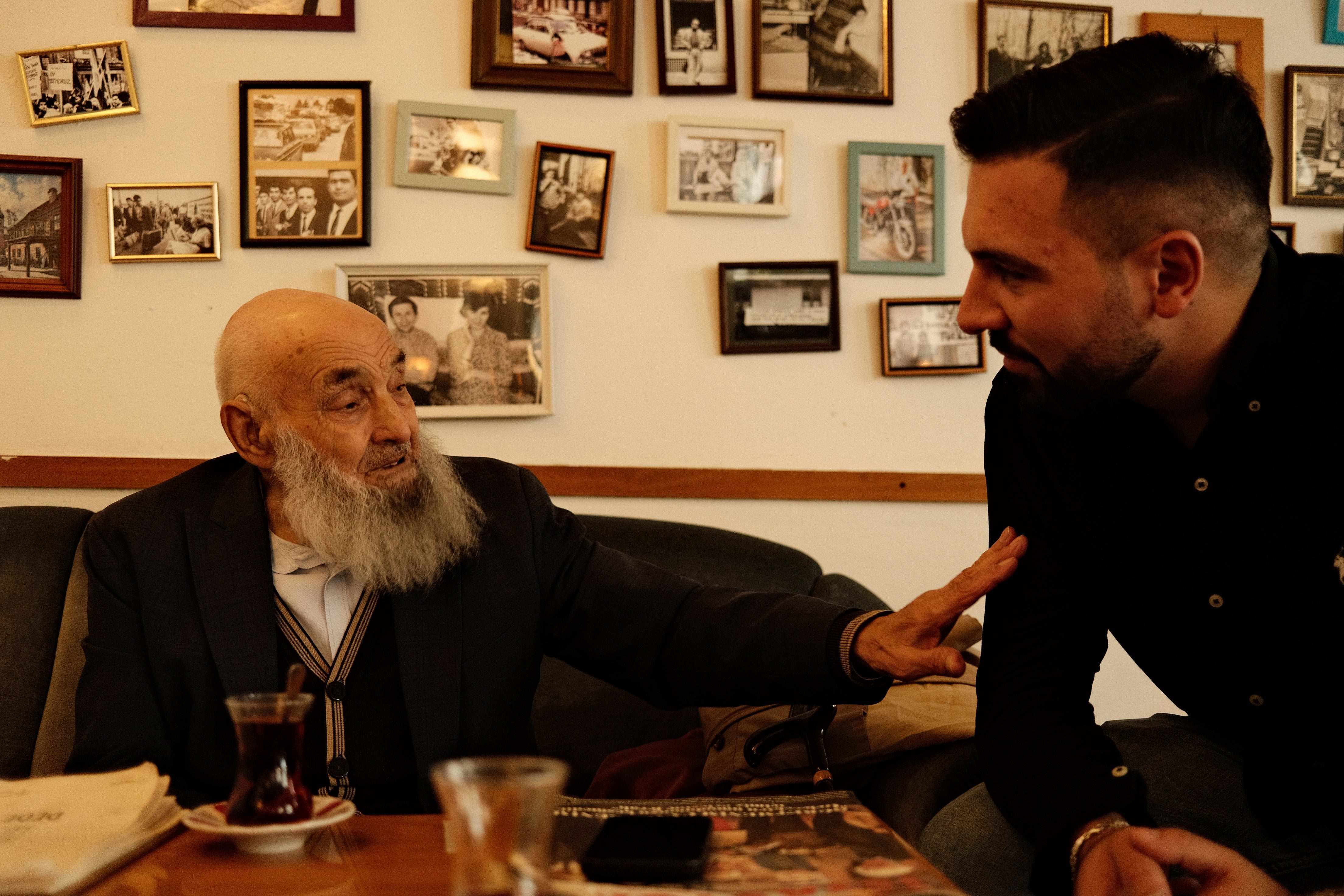 Gastarbeiter:In des Monats Januar | DEDE loves NENE